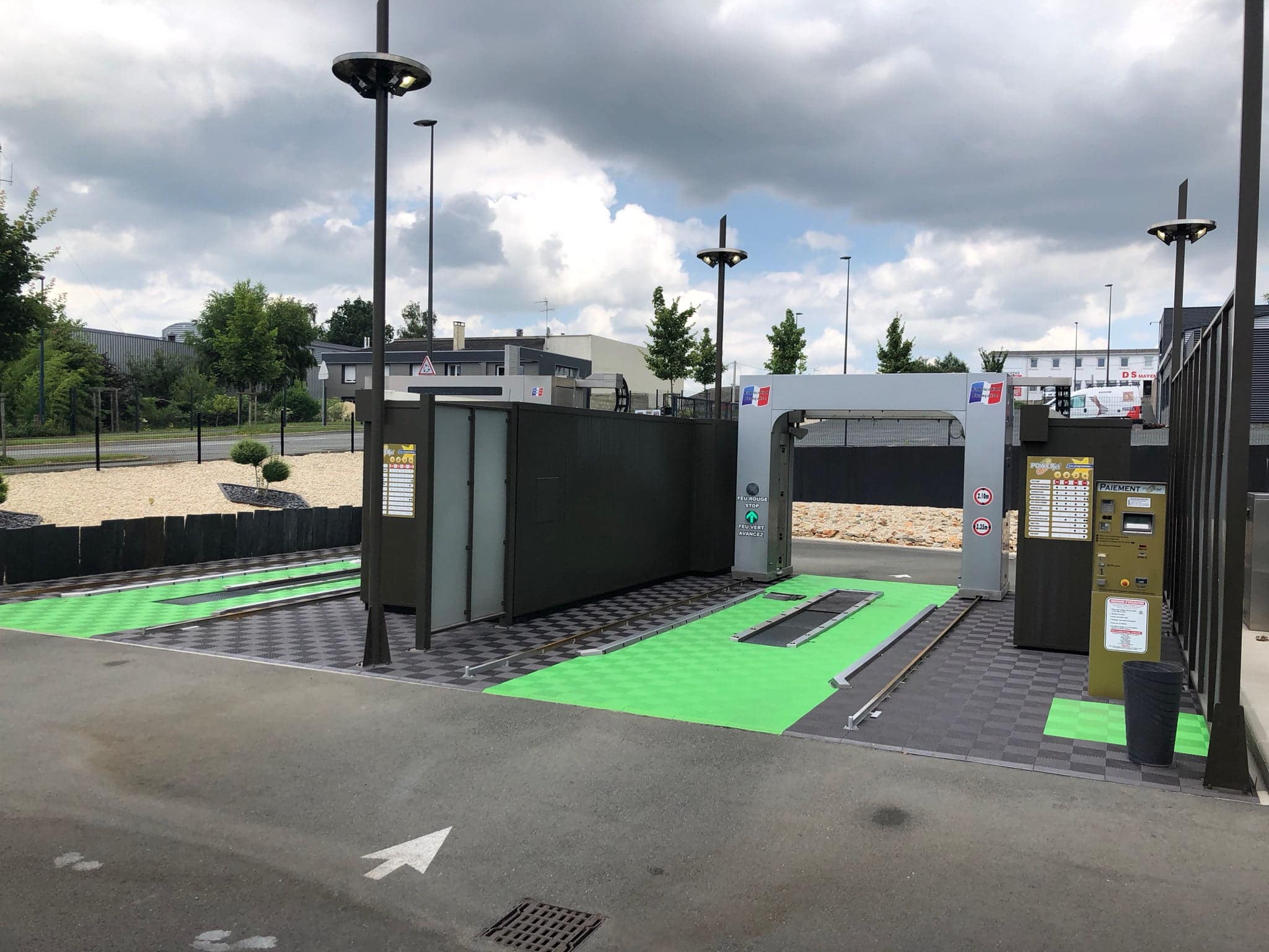 Dalles de sol pour station de lavage, Dalles de sol clipsables
